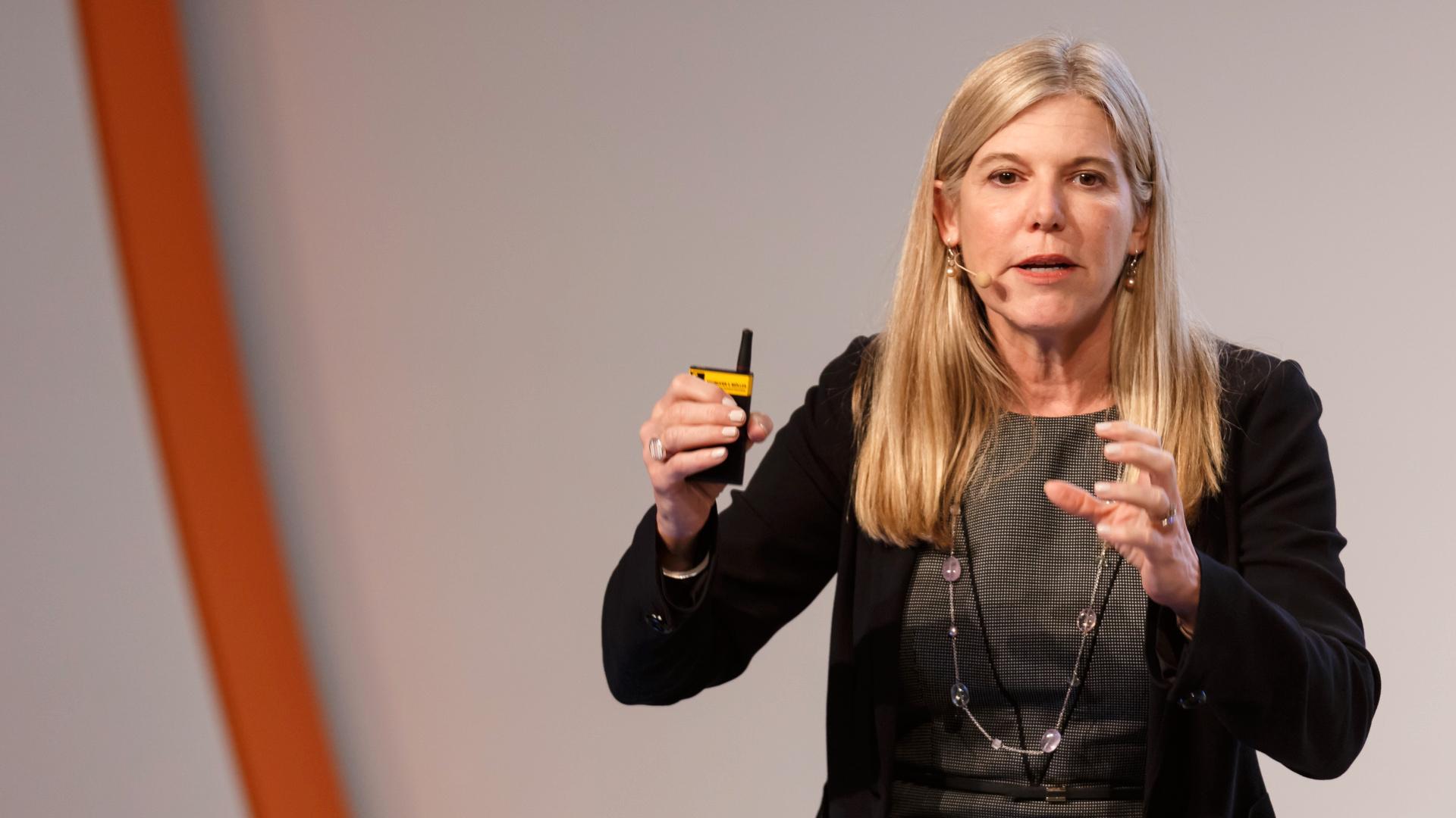 Addressing system change challenges - Siemens Healthineers Sverige