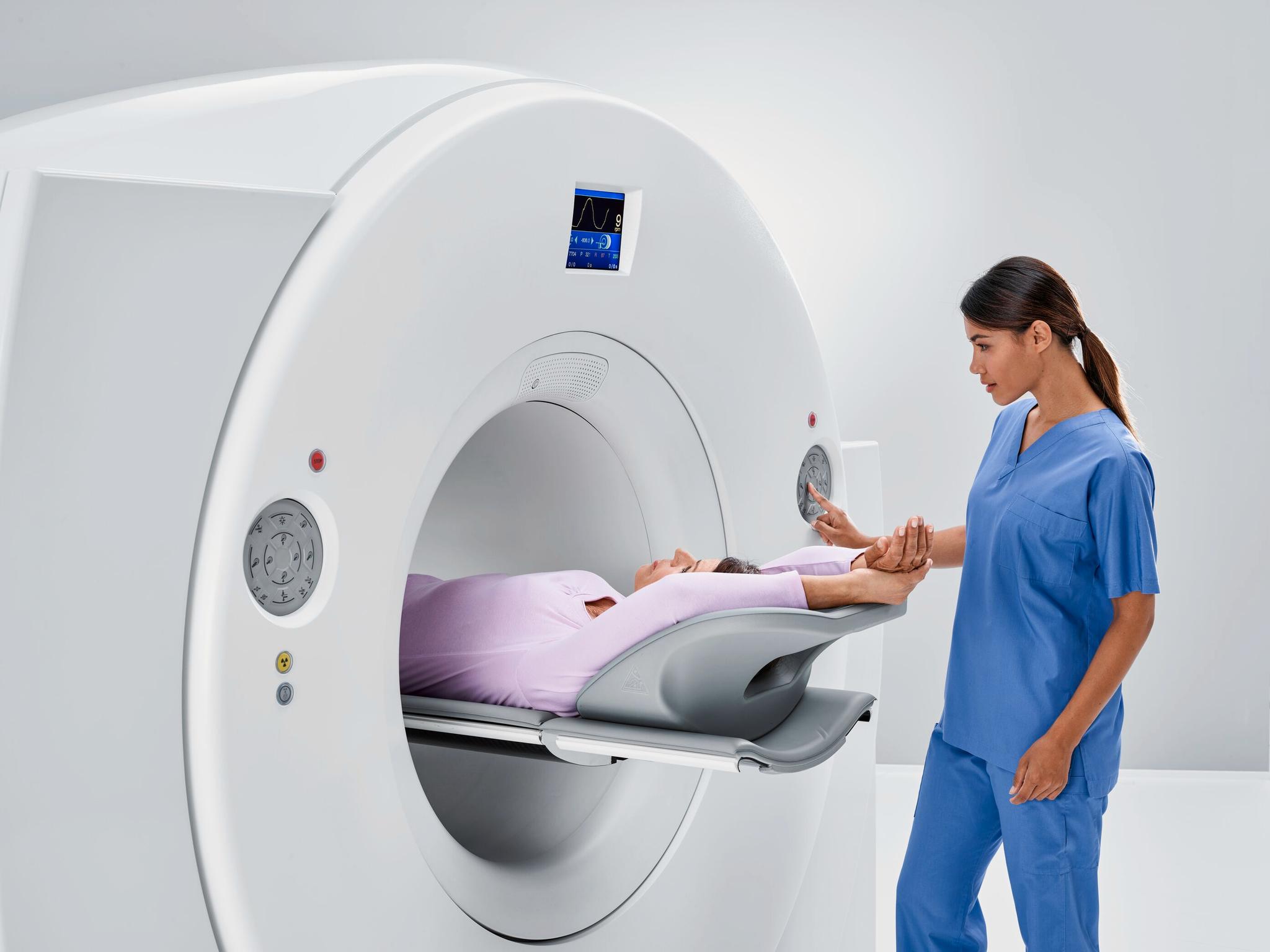 Bases physiques du Scanner en Imagerie Moléculaire - Siemens ...