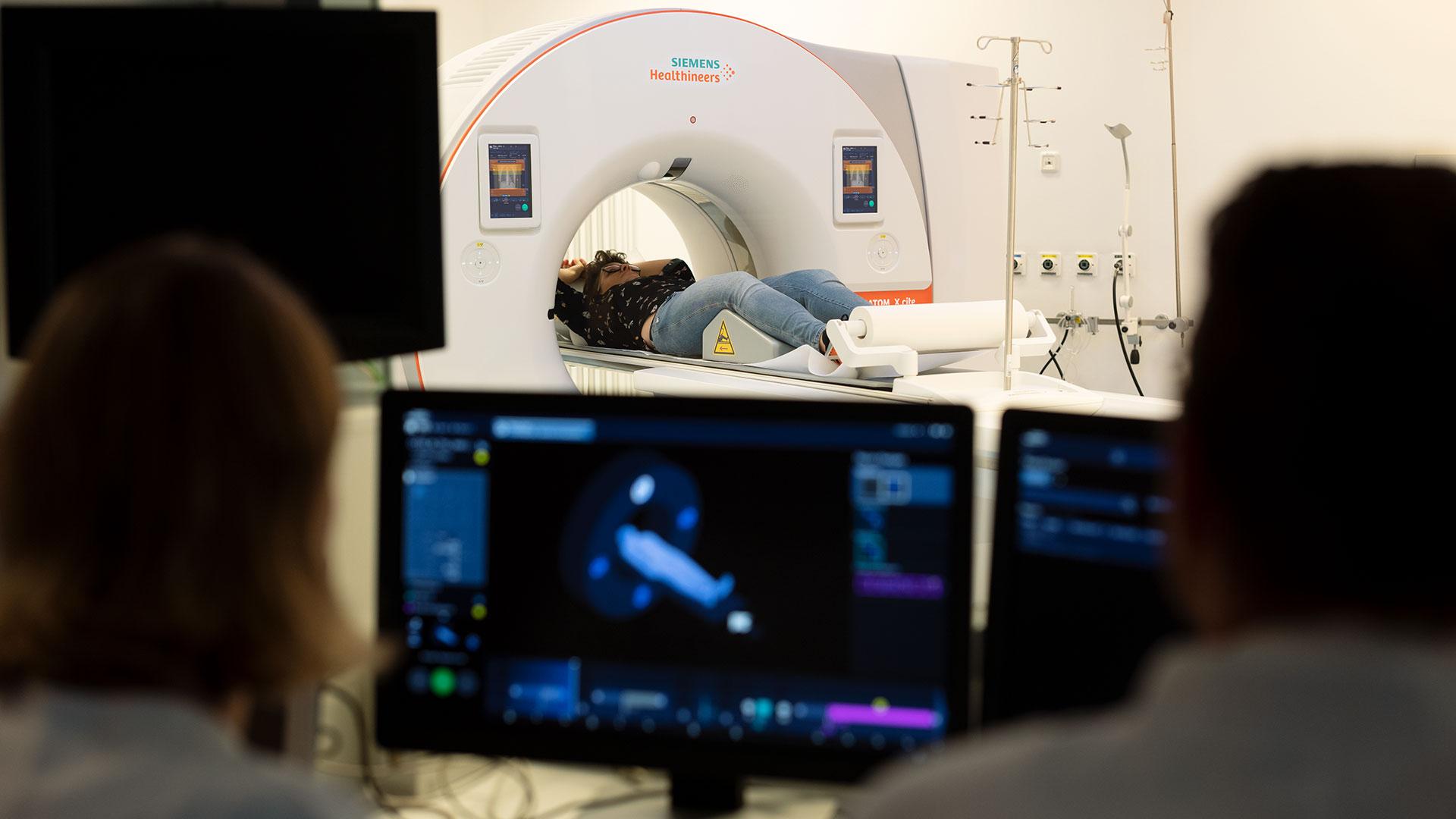 How Can Intelligent and Personalized CT Scanning Ease Radiology Workflow?
