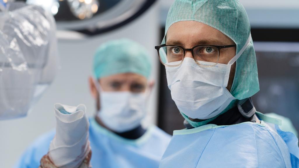 Mobile C-arm machine - CIARTIC Move - Siemens Healthineers USA