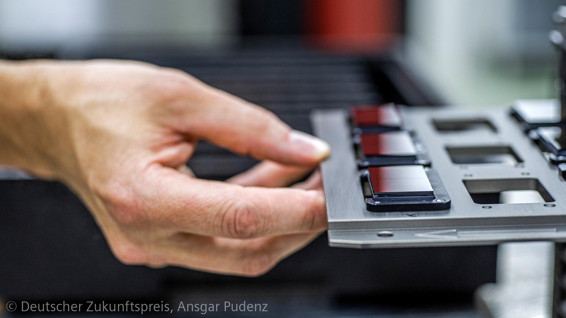 NAEOTOM Alpha photon-counting CT scanner - Siemens Healthineers