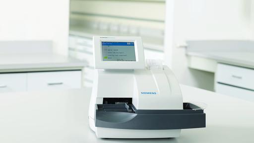 CLINITEK Advantus Analyzer - Siemens Healthineers