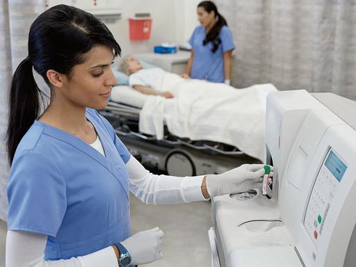 POC Solutions for Emergency Departments - Siemens Healthineers USA