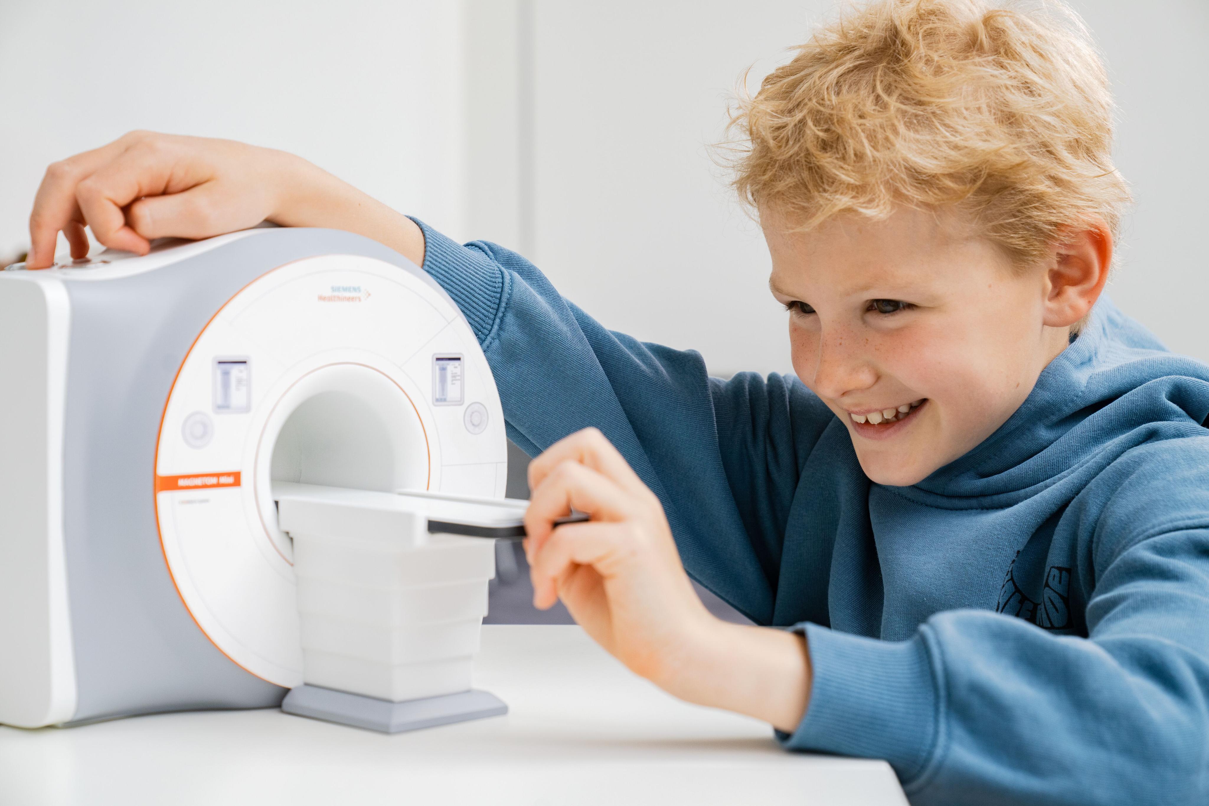 L’IA en IRM contribue au confort des patients