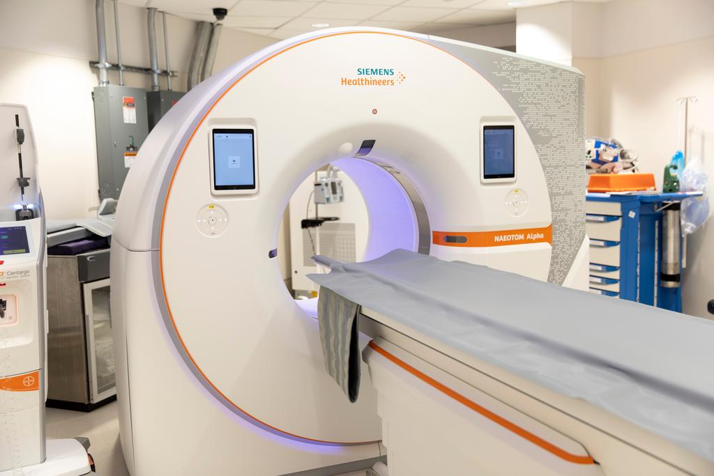 SickKids introduces Canada’s first NAEOTOM Alpha photon-counting CT ...