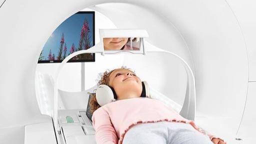 MRI patient experience - Comfort. Speed. Entertainment. MRI. - Siemens ...