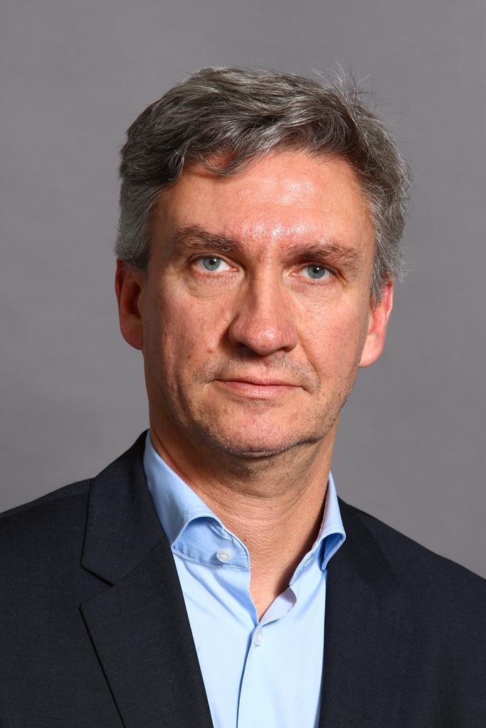 MAGNETOM Free.Max significantly cuts implementation costs! - Siemens ...